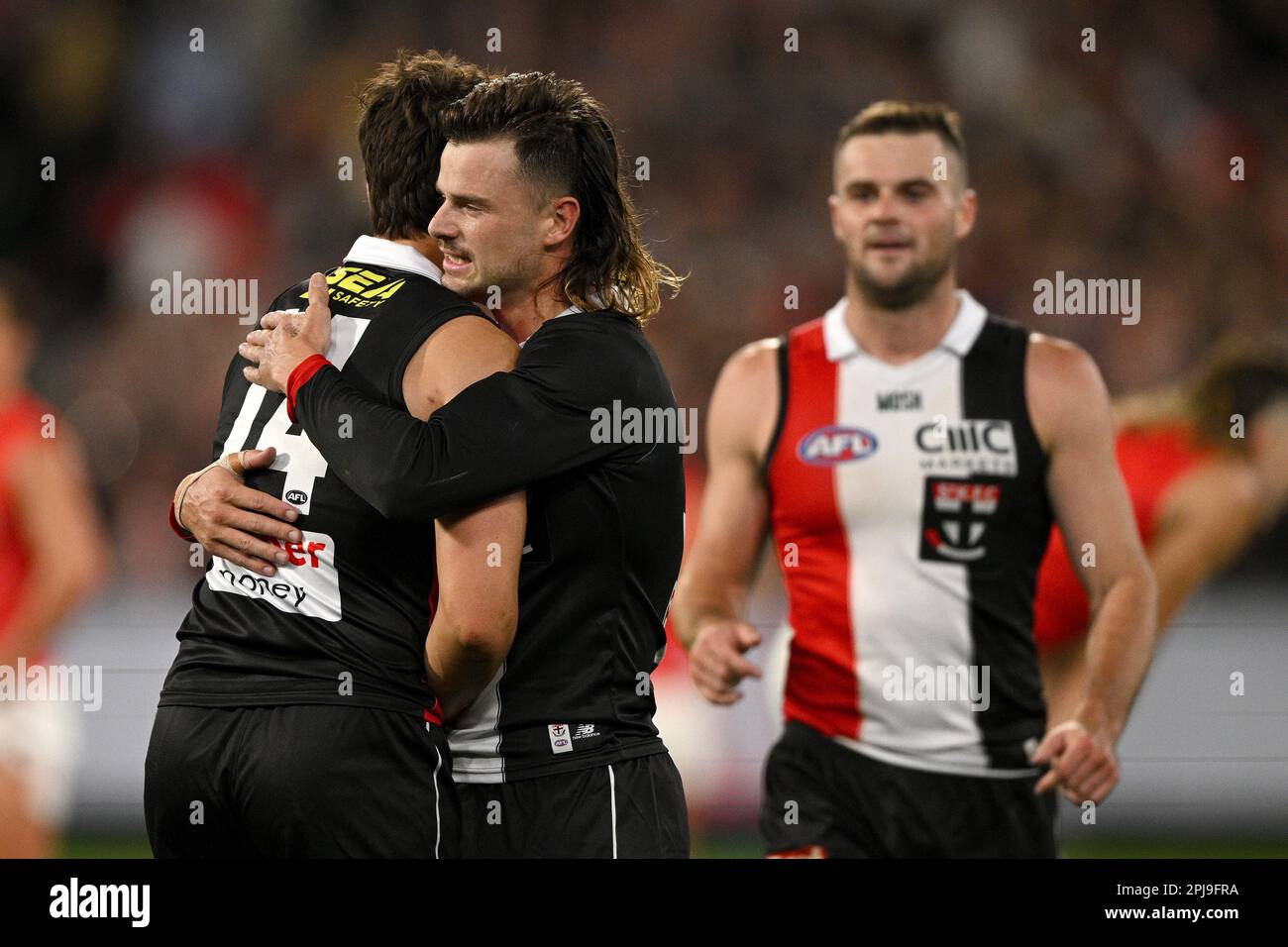 Jack Sinclair of the Saints celebrates on the final siren during the ...