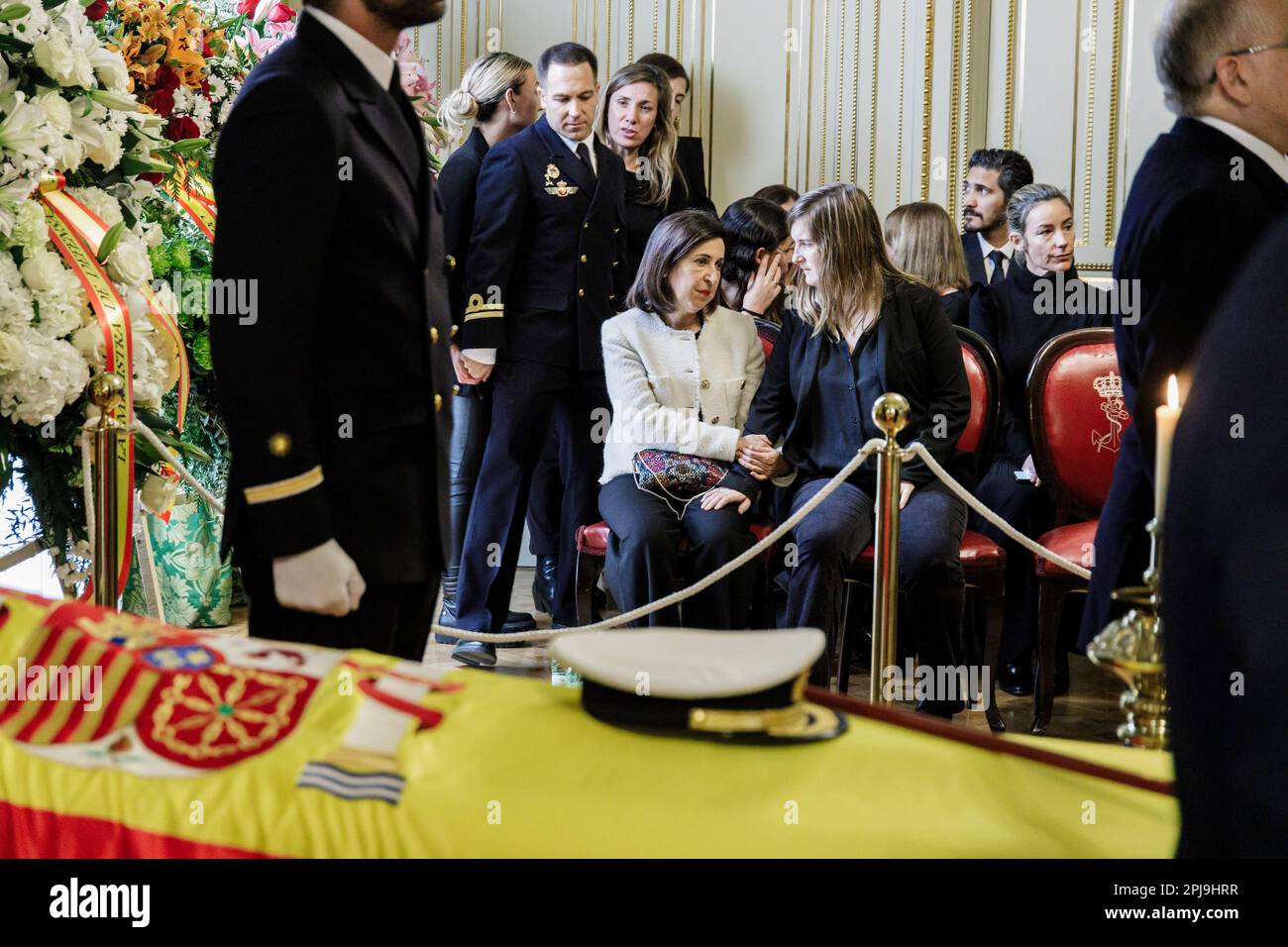 The Minister of Defense, Margarita Robles (left), expresses her ...