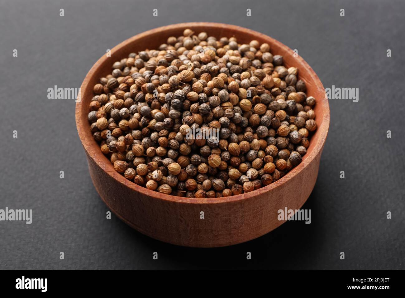 Coriander grains hi-res stock photography and images - Alamy