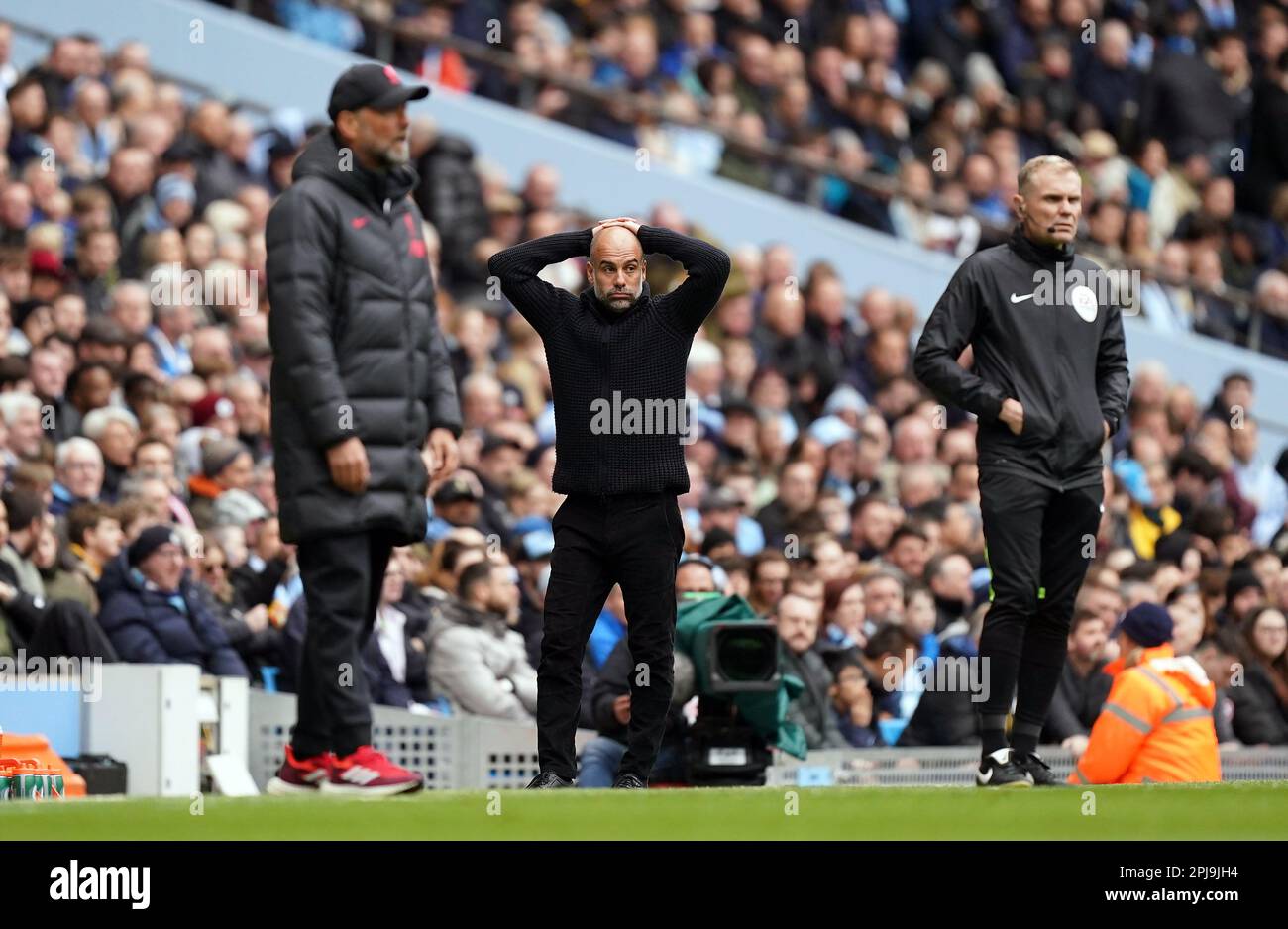 Liverpool manager Jurgen Klopp and Manchester City manager Pep ...