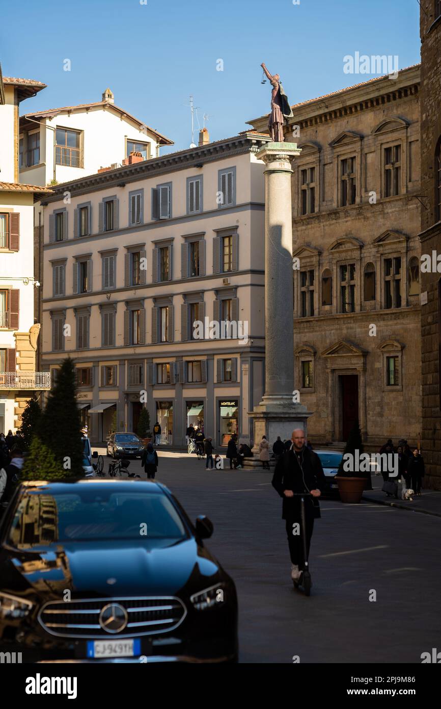 Colonna di giustizia hi-res stock photography and images - Alamy