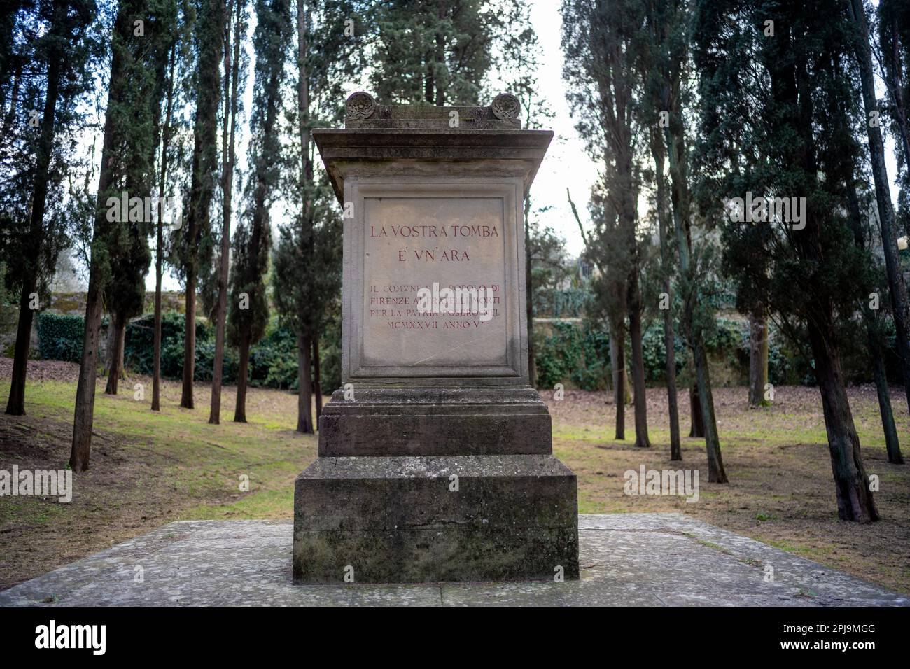 ''Votive altar' memorial to the Unknown soldier. A WWI war memorial in ...