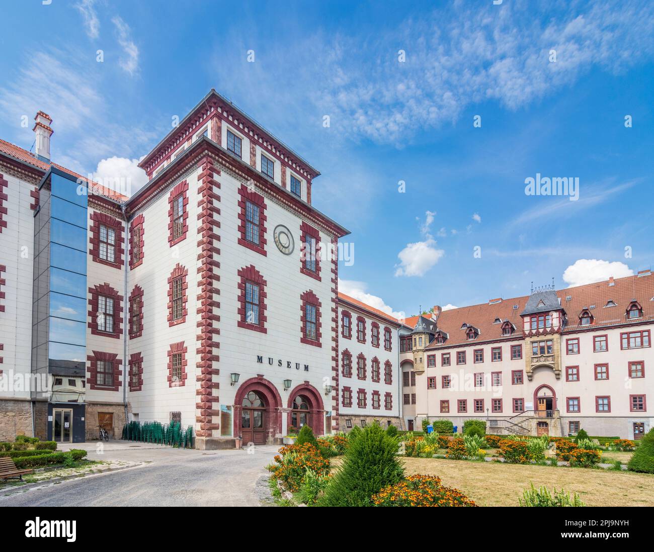 Meiningen: Schloss Elisabethenburg Castle in , Thüringen, Thuringia ...