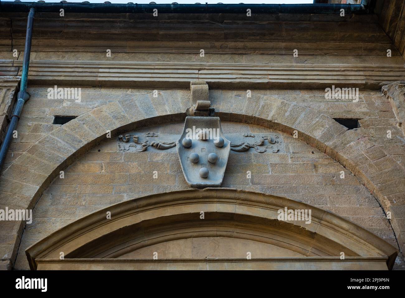 Medici shield in Florence Stock Photo - Alamy