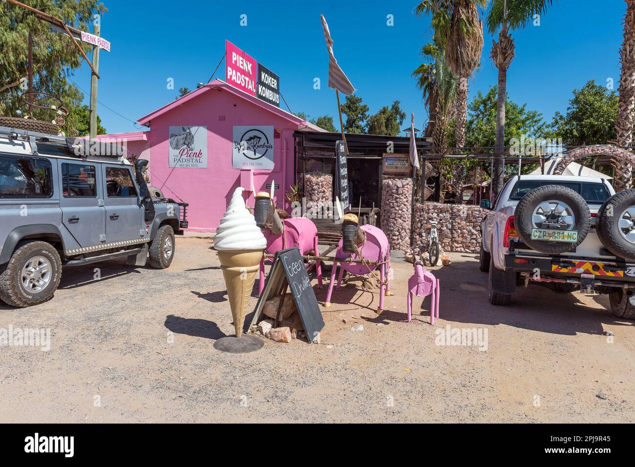 Kakamas, South Africa - Feb 25, 2023: The Pienk Padstal and Koker ...