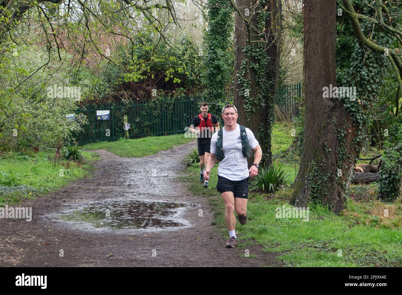 Old Windsor, Berkshire, UK. 1st April, 2023. 1,800 walkers and runners ...