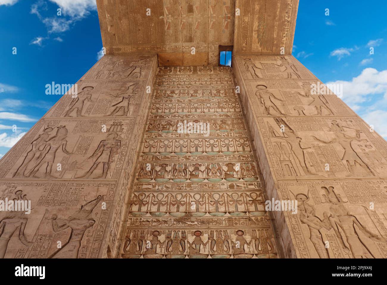 Ancient egyptian temple of Karnak in Luxor, Egypt Stock Photo - Alamy