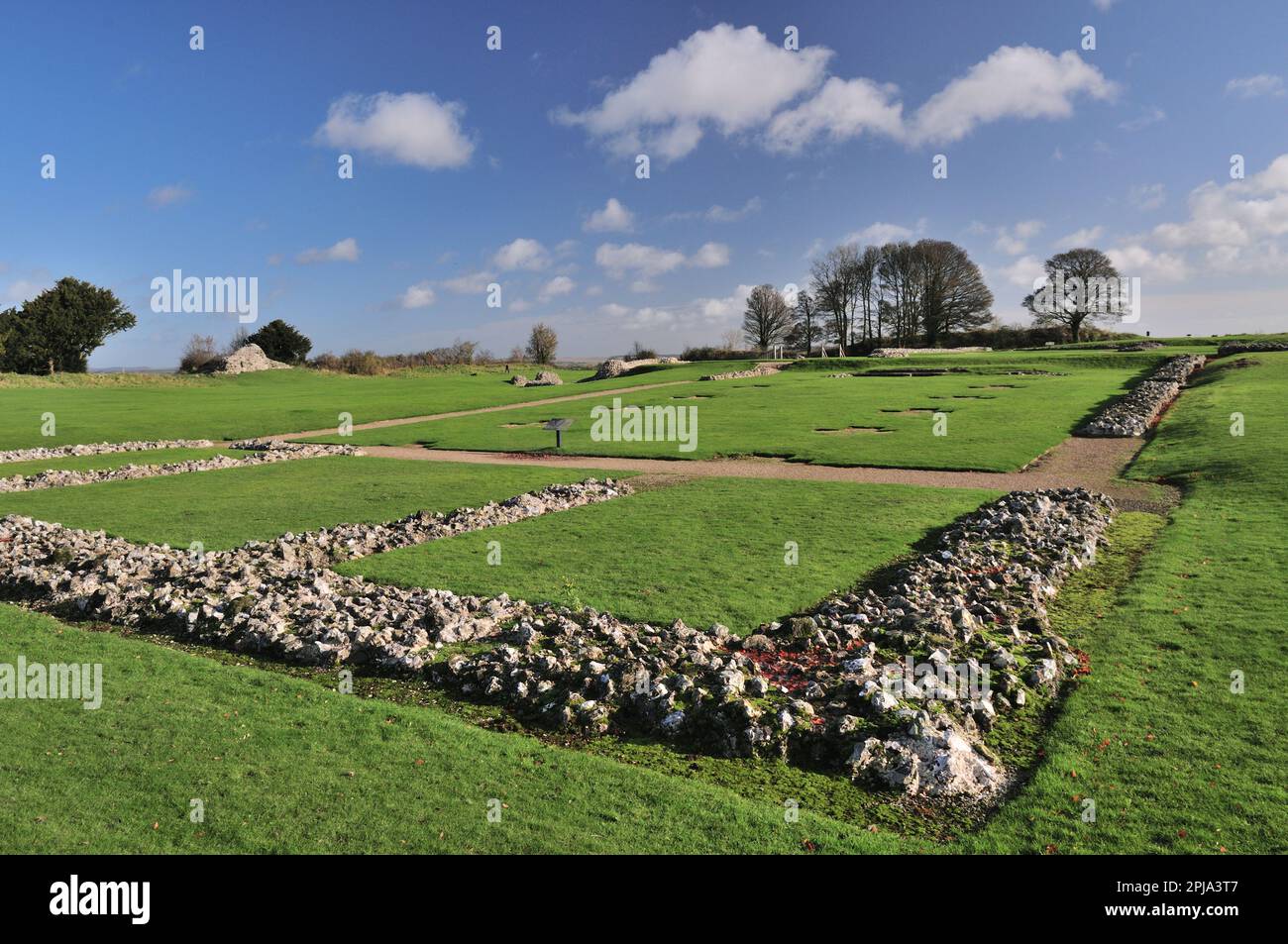 The ruins of Old Sarum cathedral, at Salisbury, Wiltshire Stock Photo ...