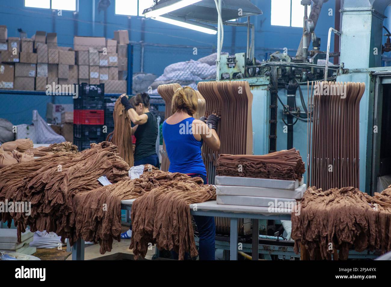 Capron thread hi-res stock photography and images - Alamy