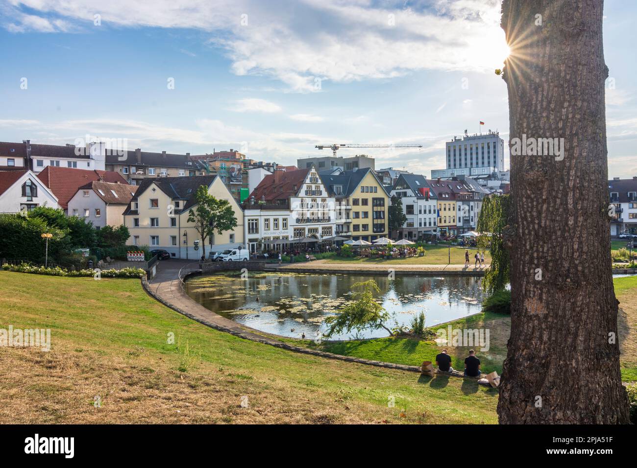 Pader hi-res stock photography and images - Alamy