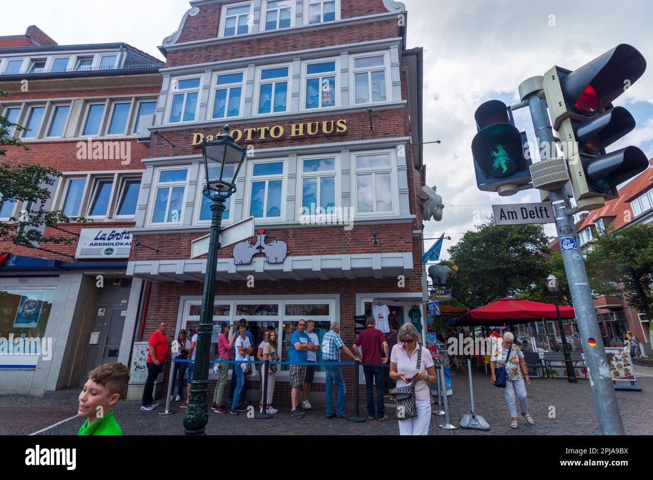 Emden: Otto-Huus shows the career of the comedian Otto Waalkes in ...