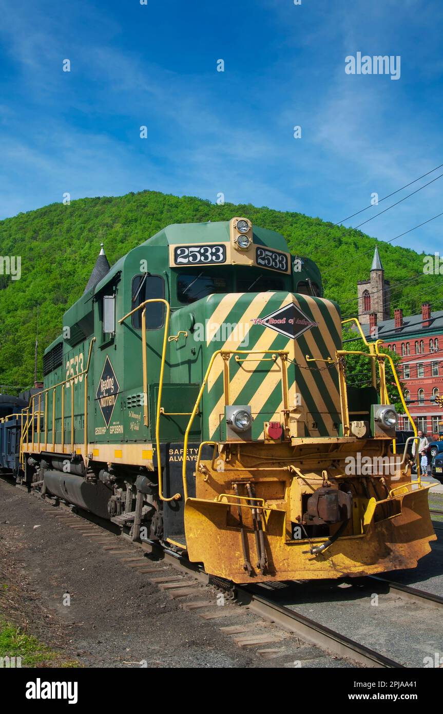 Historic diesel locomotive hi-res stock photography and images - Alamy