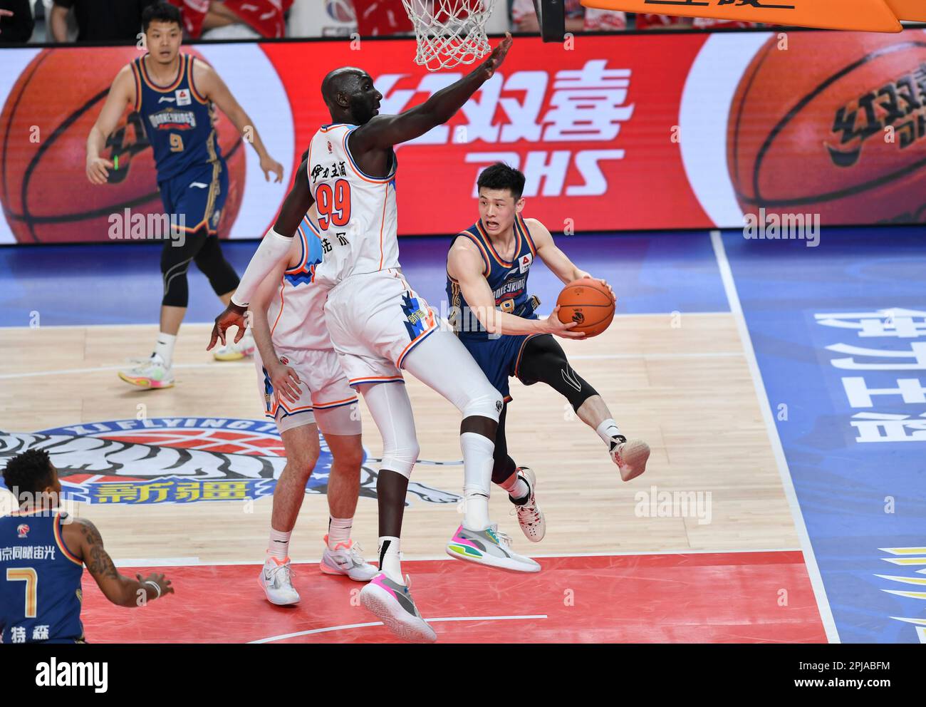 Urumqi, China's Xinjiang Uygur Autonomous Region. 1st Apr, 2023. Tacko ...