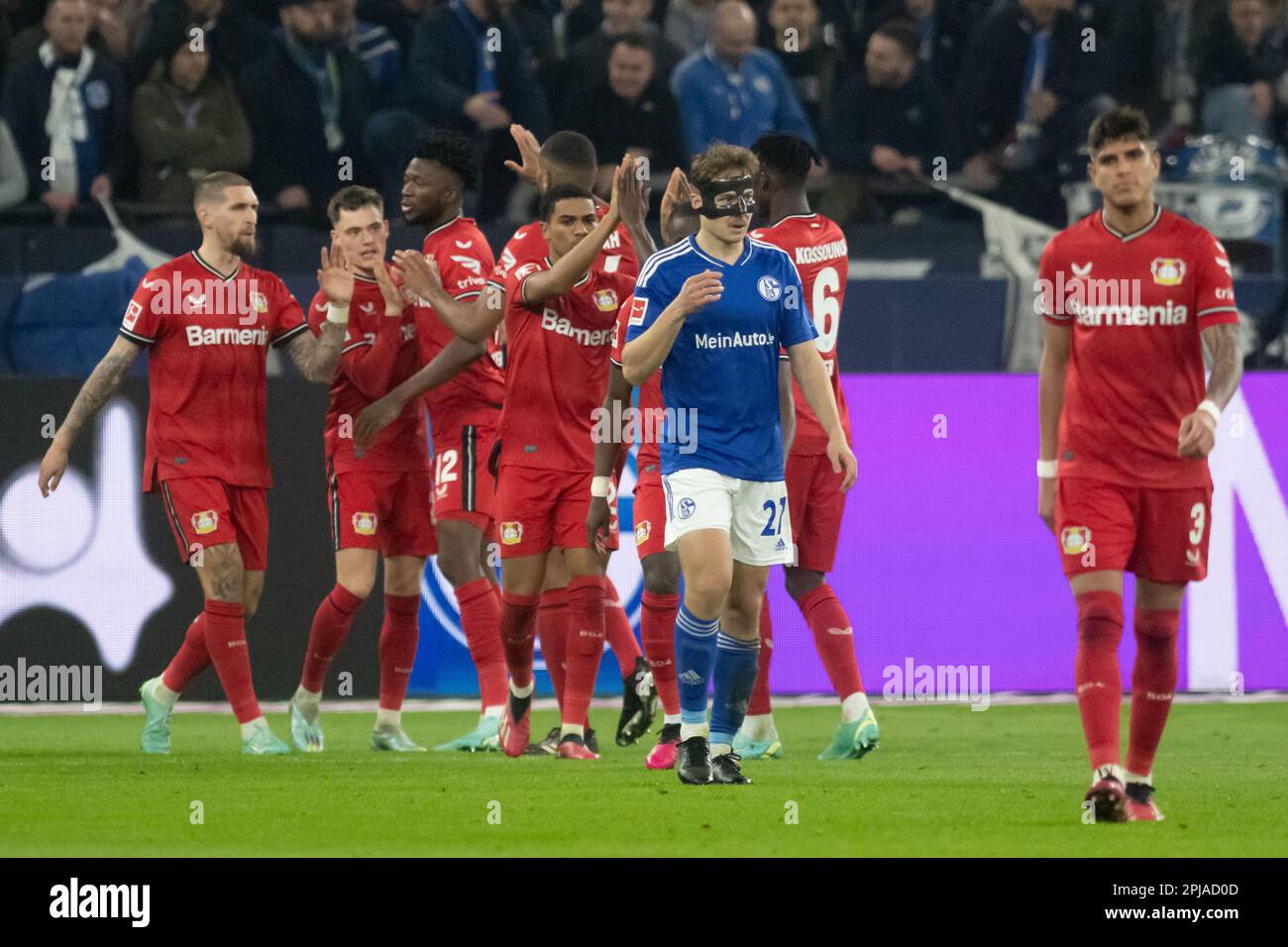 Cheering for scoring photo hi-res stock photography and images - Alamy