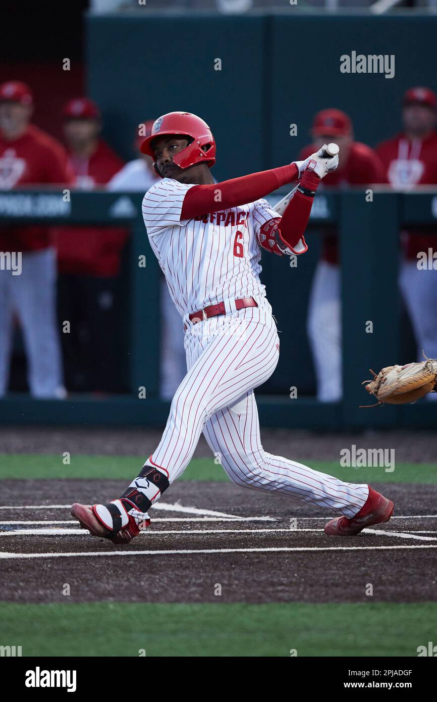 LuJames Groover III (6) of the North Carolina State Wolfpack follows ...