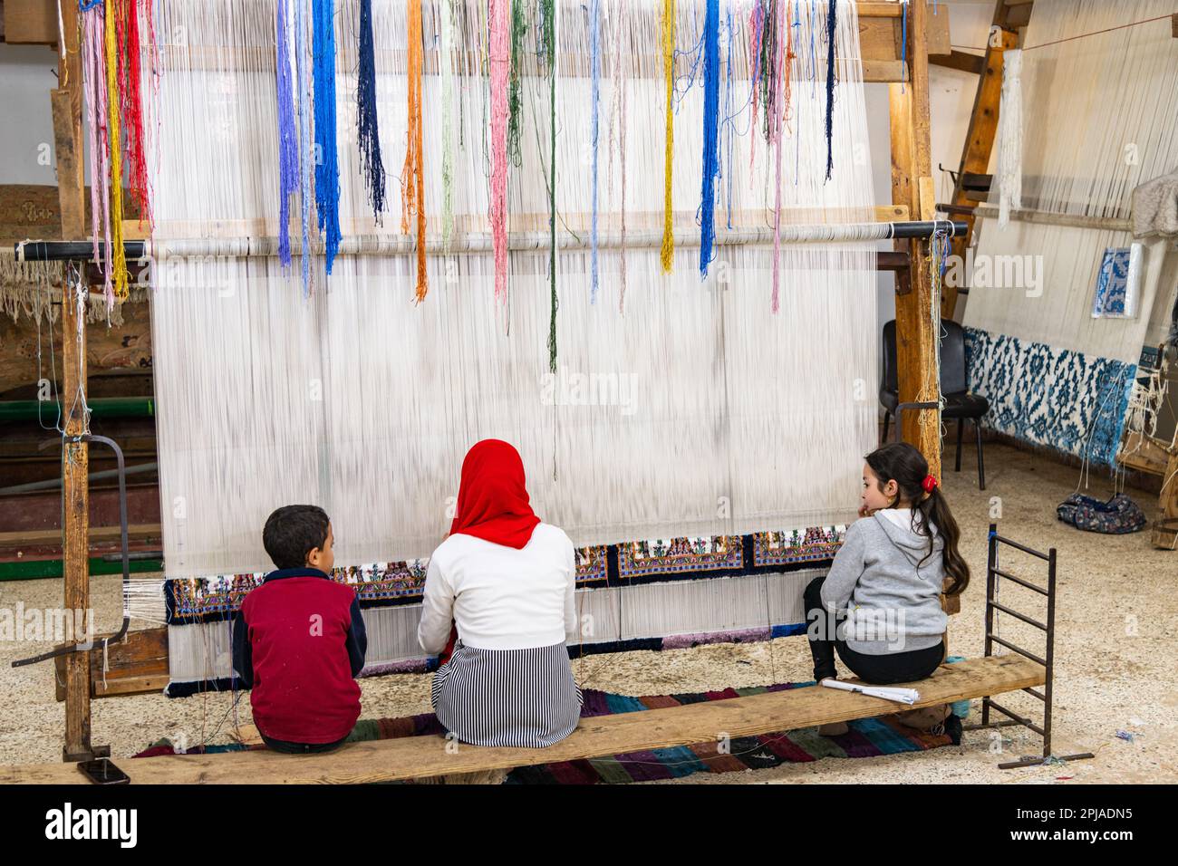 Weaving ancient egypt hi-res stock photography and images - Alamy
