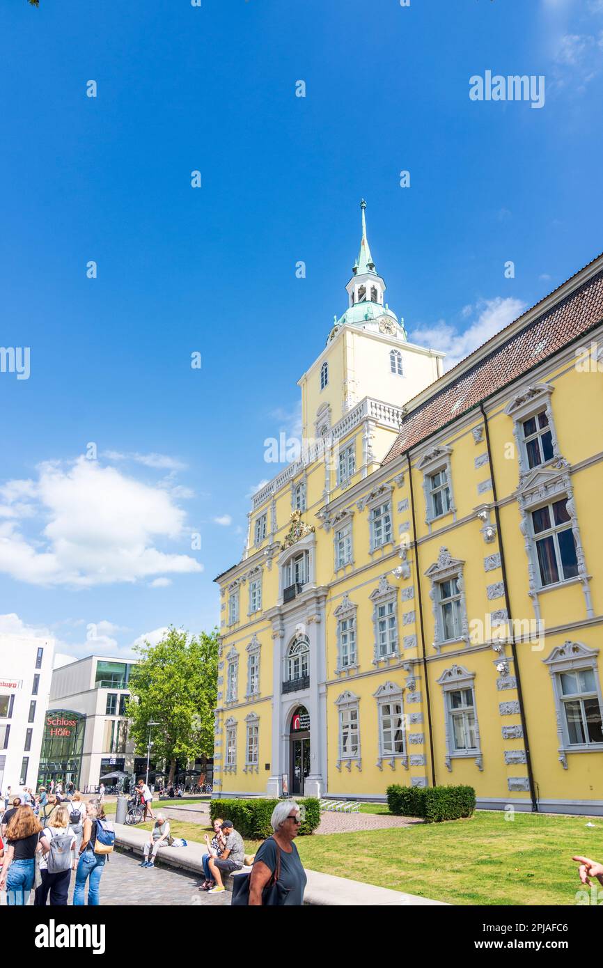 Oldenburg: Schloss Oldenburg Castle in Oldenburger Land, Niedersachsen ...