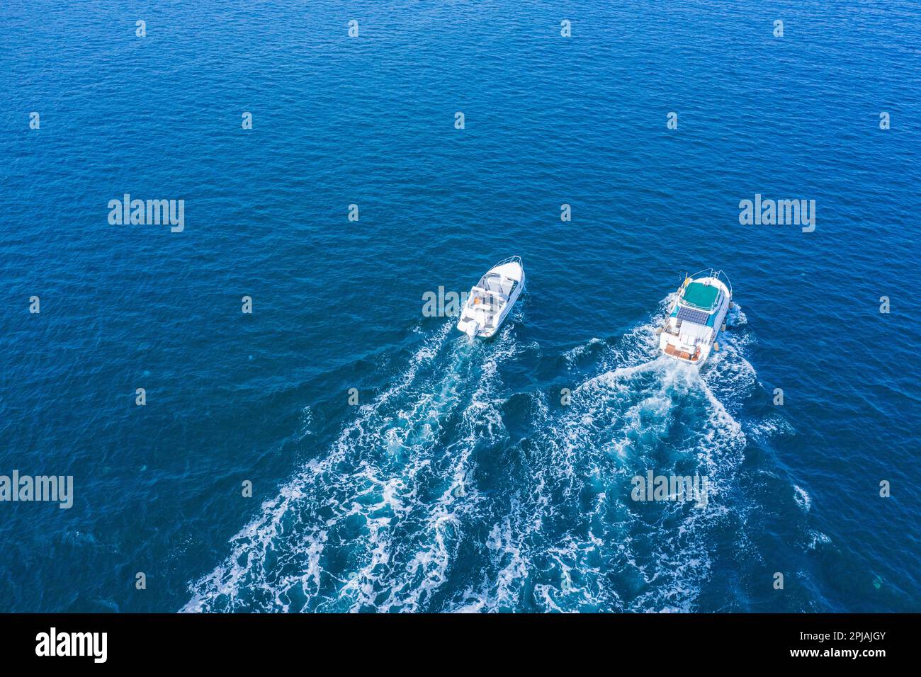 Shipbackground hi-res stock photography and images - Alamy