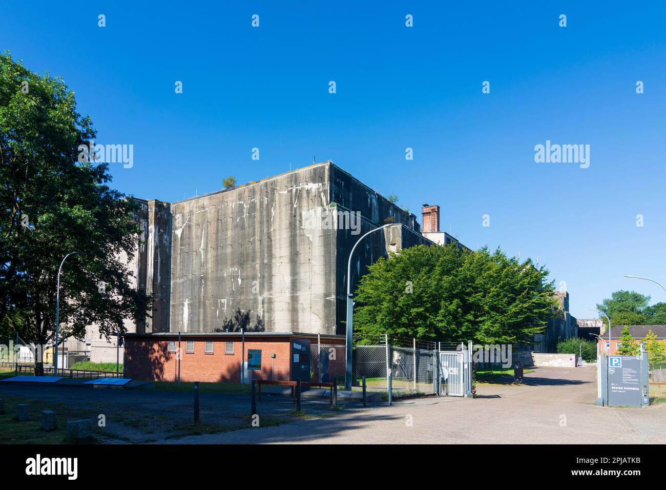 Bremen: U-Boot-Bunker Valentin (U-Boot-Bunker Farge, Valentin submarine ...
