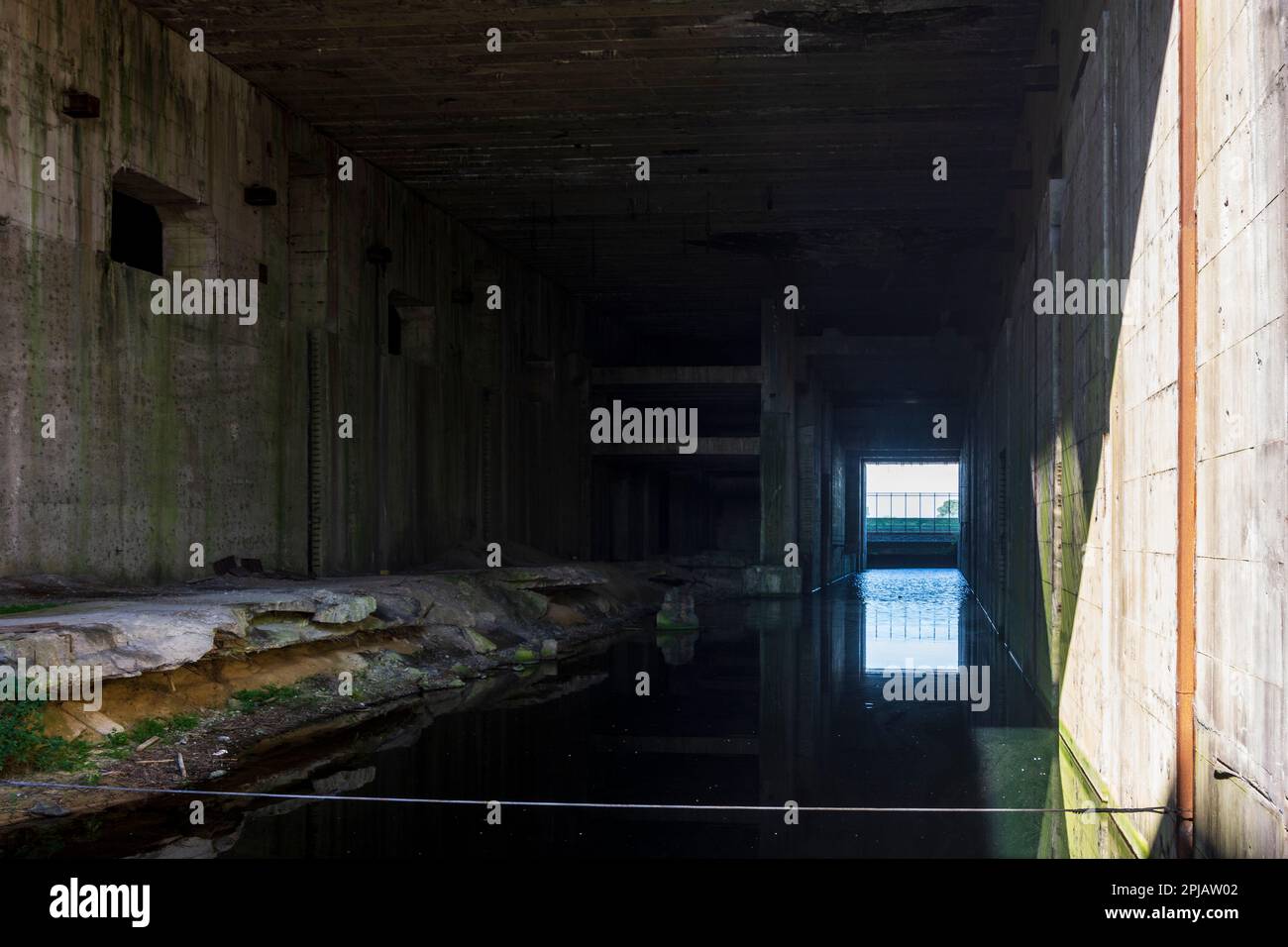 Bremen: U-Boot-Bunker Valentin (U-Boot-Bunker Farge, Valentin submarine ...