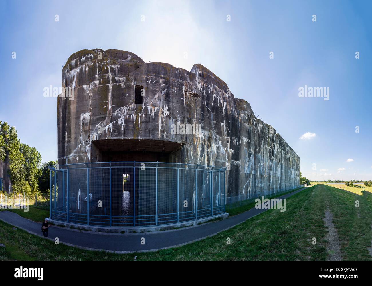 Bremen: U-Boot-Bunker Valentin (U-Boot-Bunker Farge, Valentin submarine ...