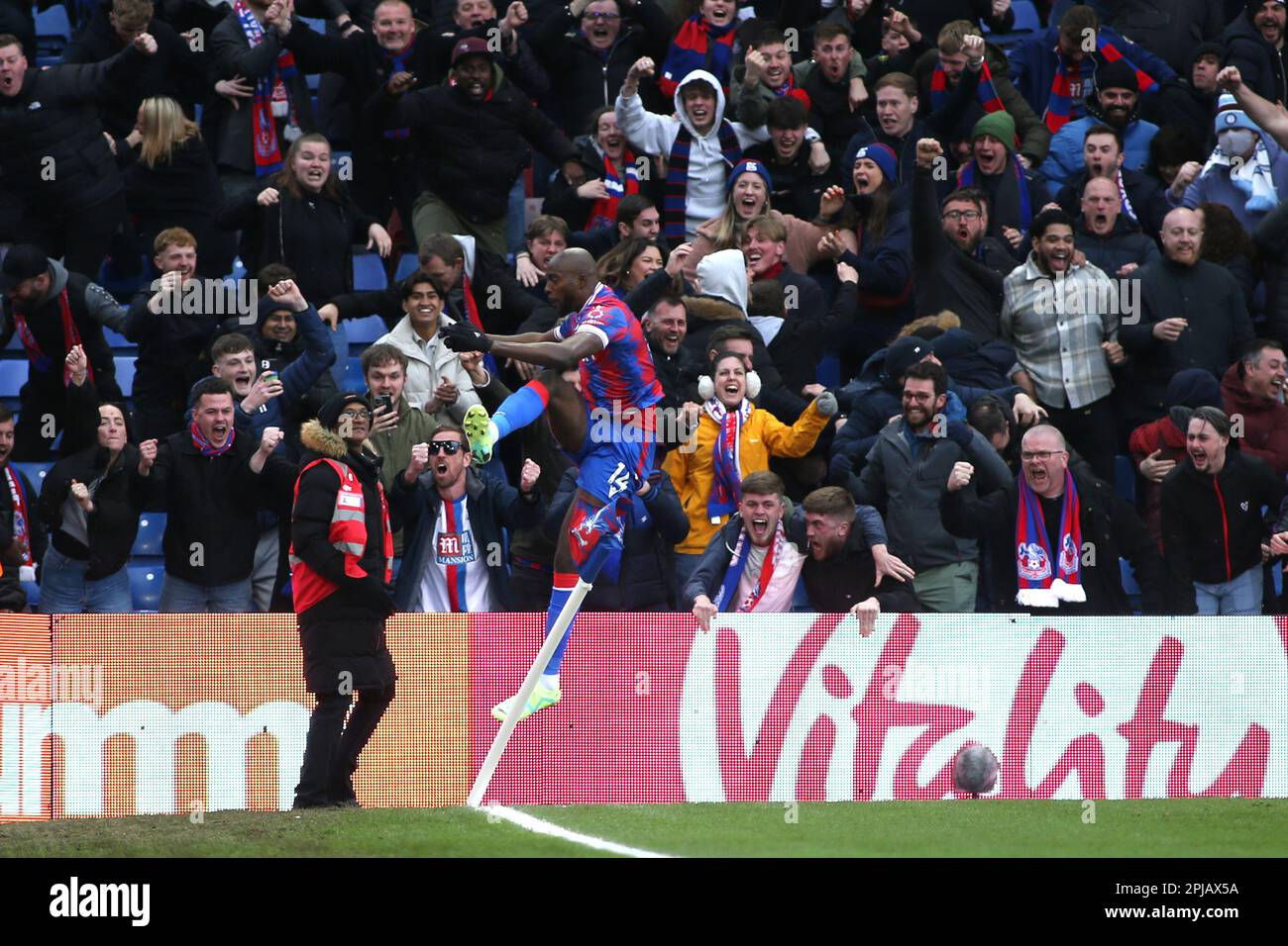 London, UK. 31st Mar, 2023. Jean-Philippe Mateta of Crystal Palace goal ...