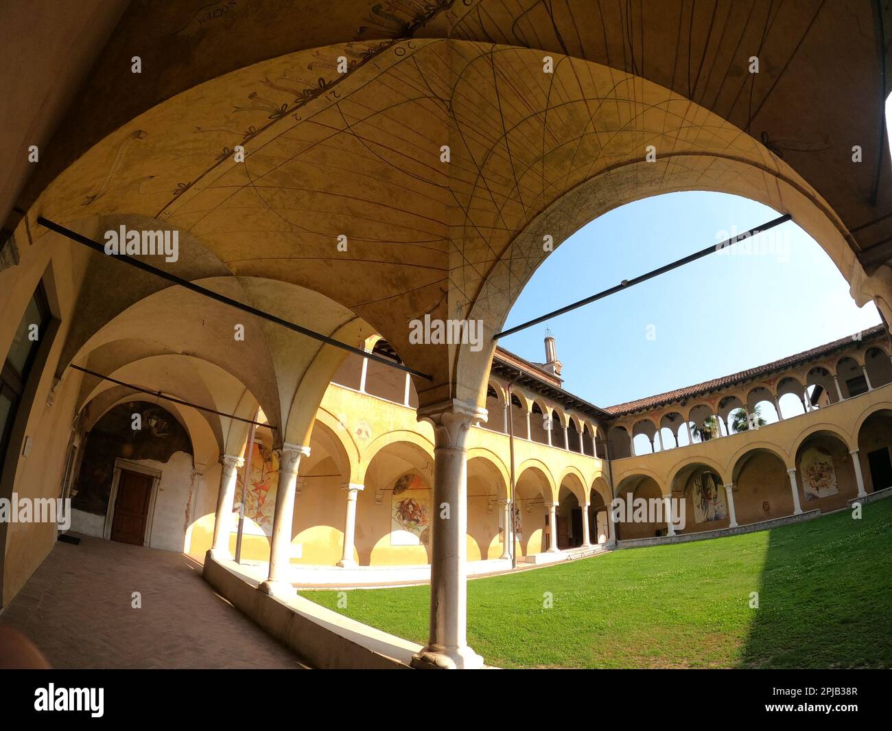 Sundial christ church hi-res stock photography and images - Alamy
