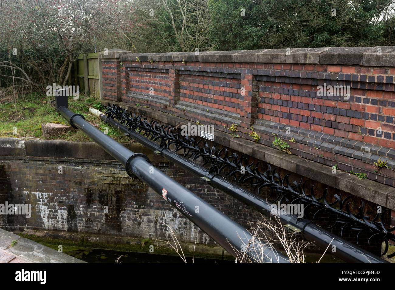 Bell Bridge on the Rushall Canal, West Midlands, England, UK Stock ...