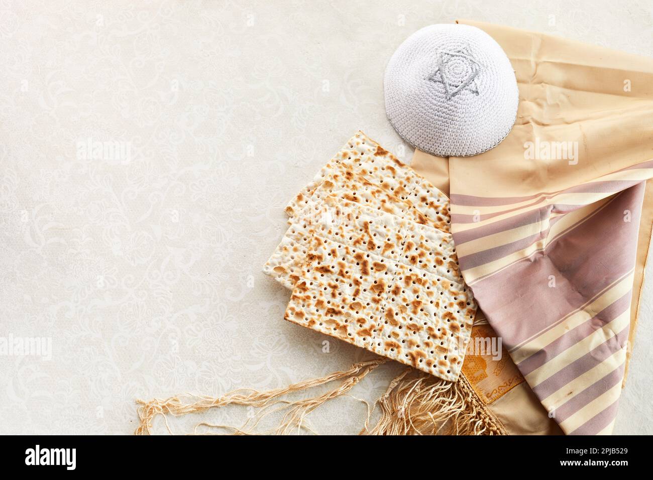 Matzah Jewish traditional Passover bread. Pesach celebration symbol ...