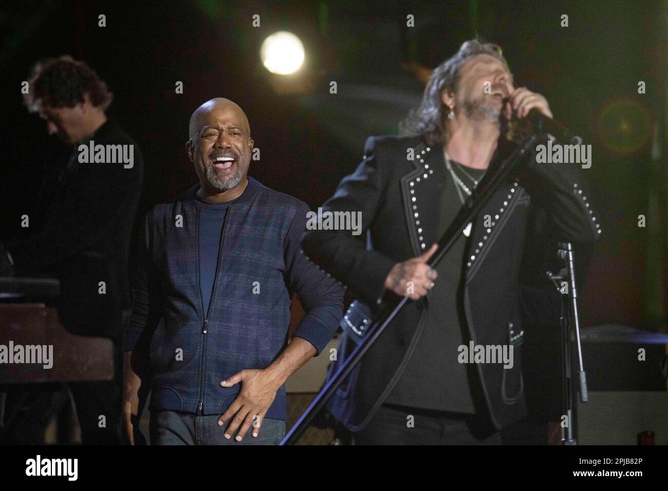 Country and pop singer DARIUS RUCKER (c) teams up with rock & roll ...