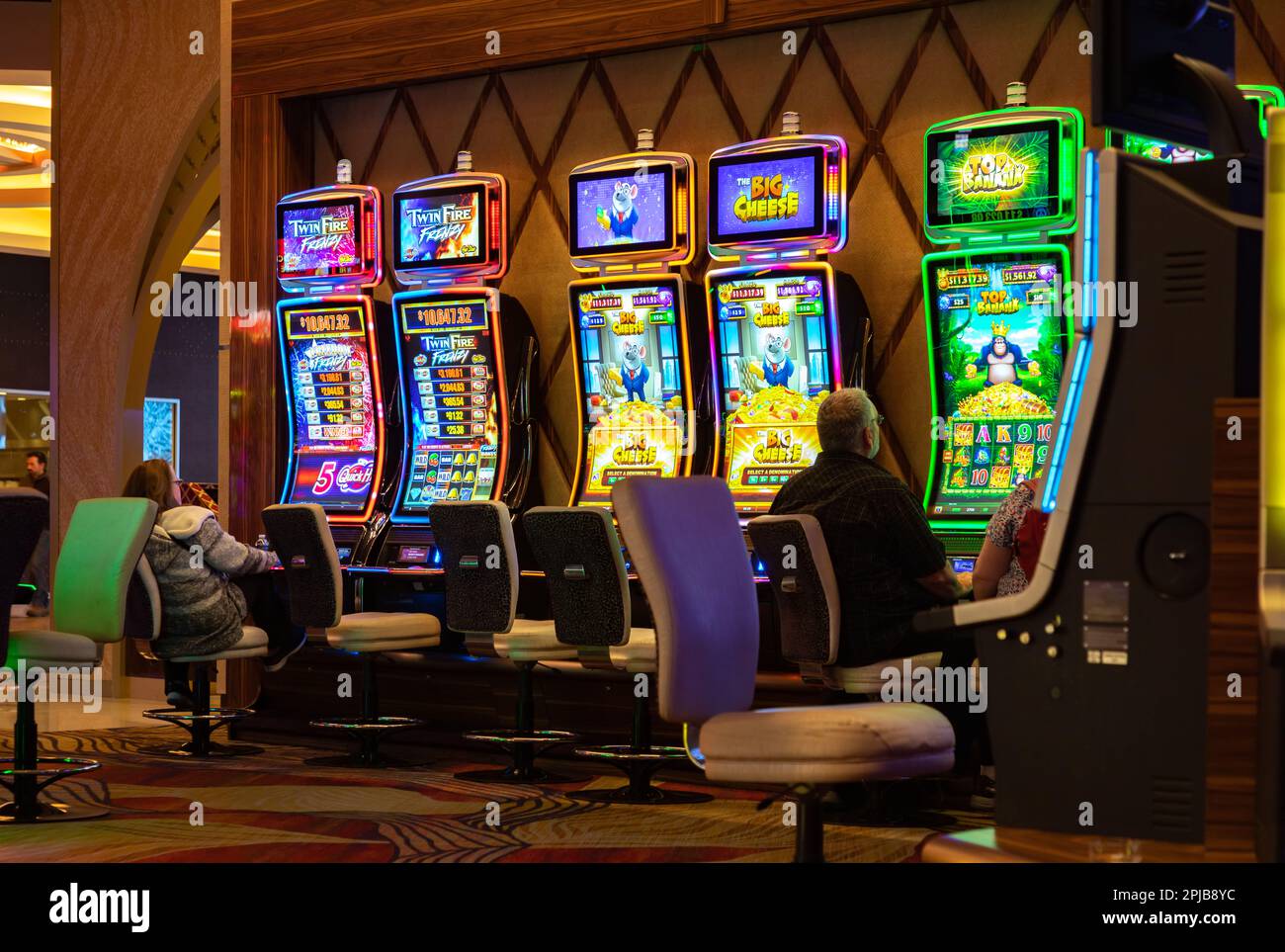 Digital players hi-res stock photography and images - Alamy