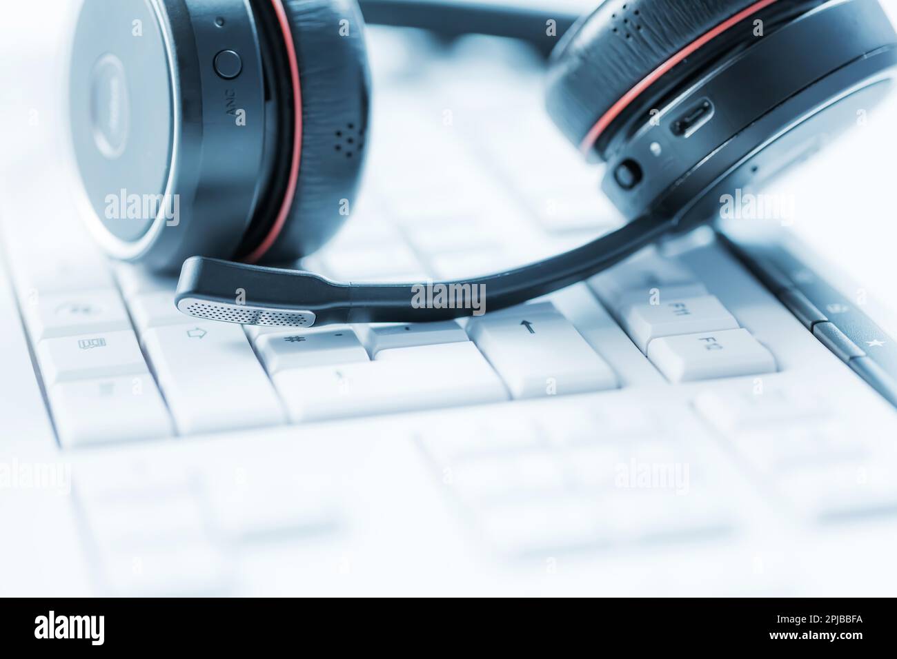Communication support hi-res stock photography and images - Alamy