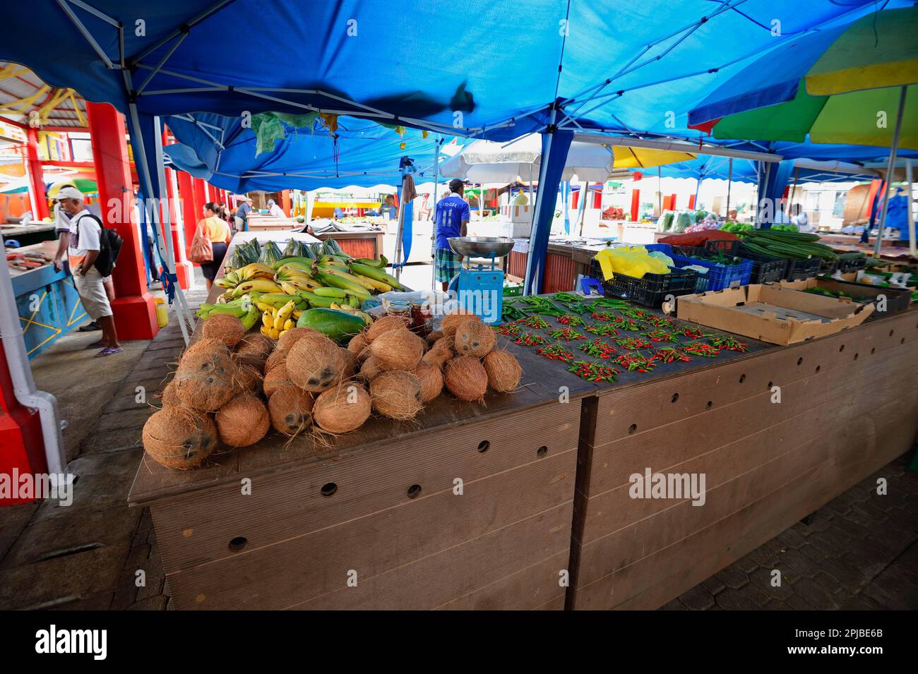 Fresh fruit and vegetables at Sir Selwyn Selwyn-Clarke Market, Victoria ...