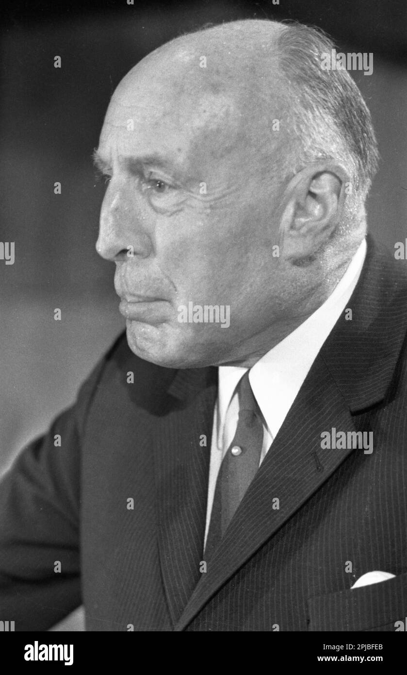 Personalities from politics, business and culture from the years 1965 ...