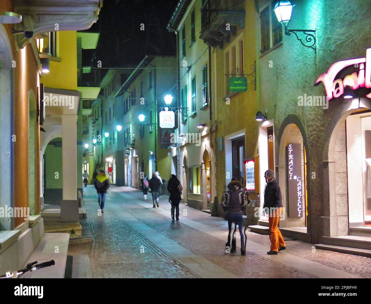 Old houses bormio hi-res stock photography and images - Alamy
