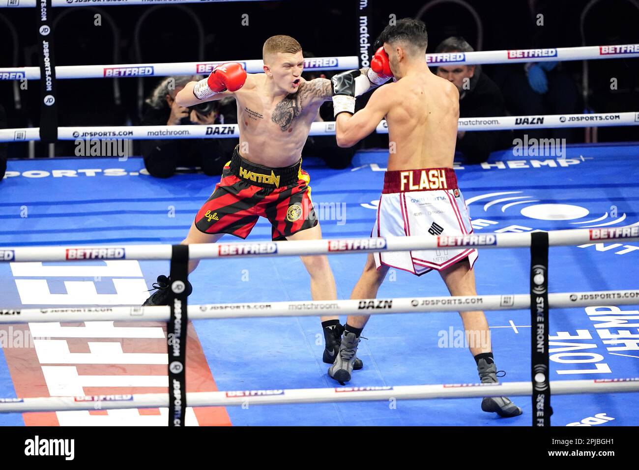 Campbell Hatton (left) in action against Louis Fiedling in the Super ...