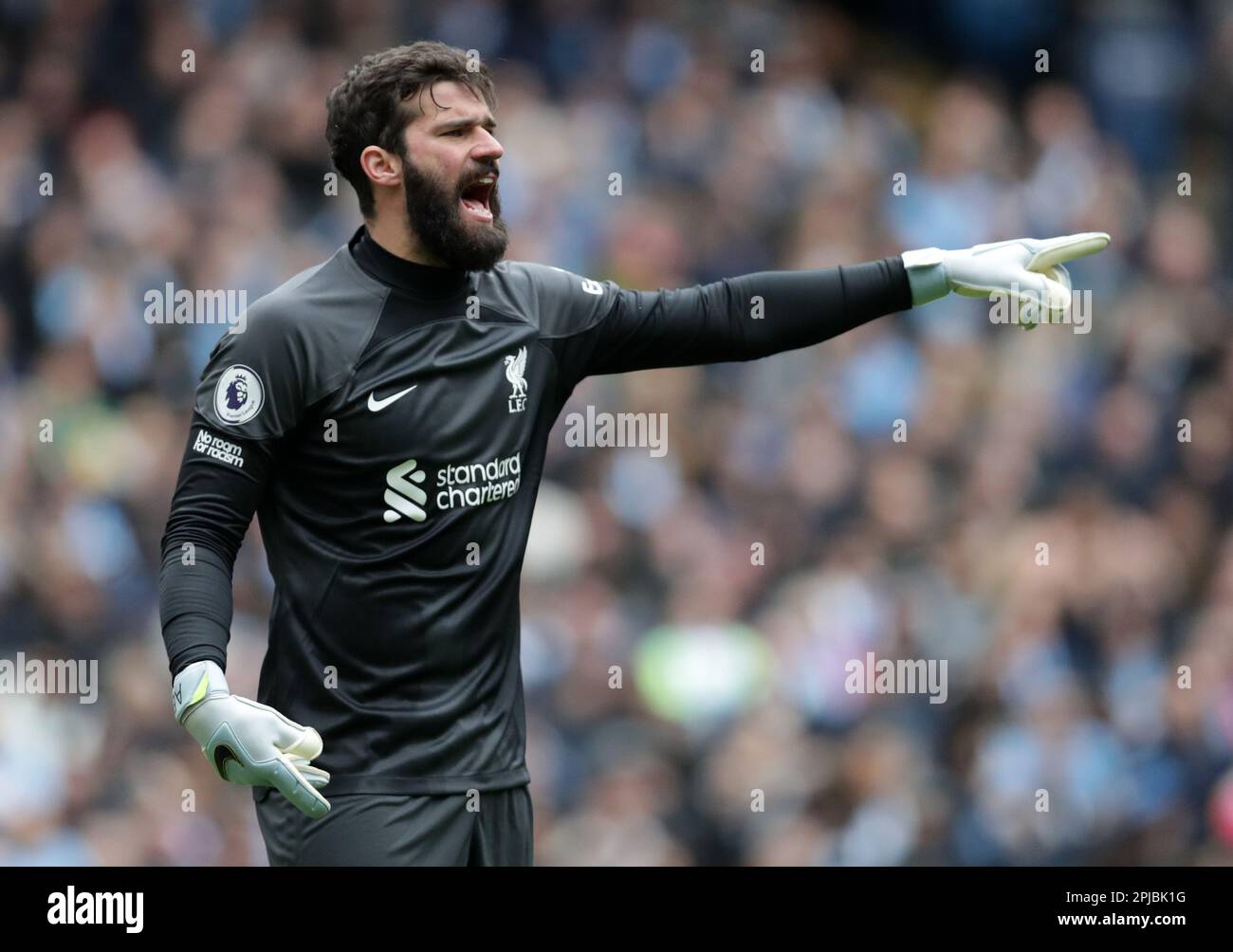 Football action shots hi-res stock photography and images - Alamy