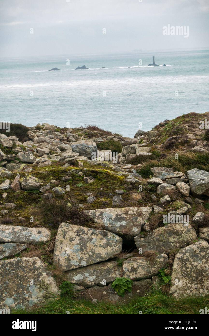 The Ballowall Barrow incorporating entrance grave, cairn, ritual pits ...