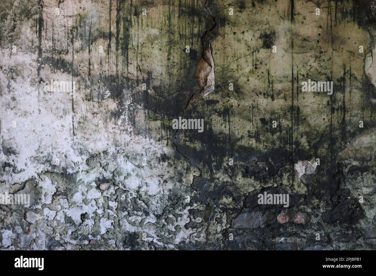 Textures in ruined old building Stock Photo - Alamy