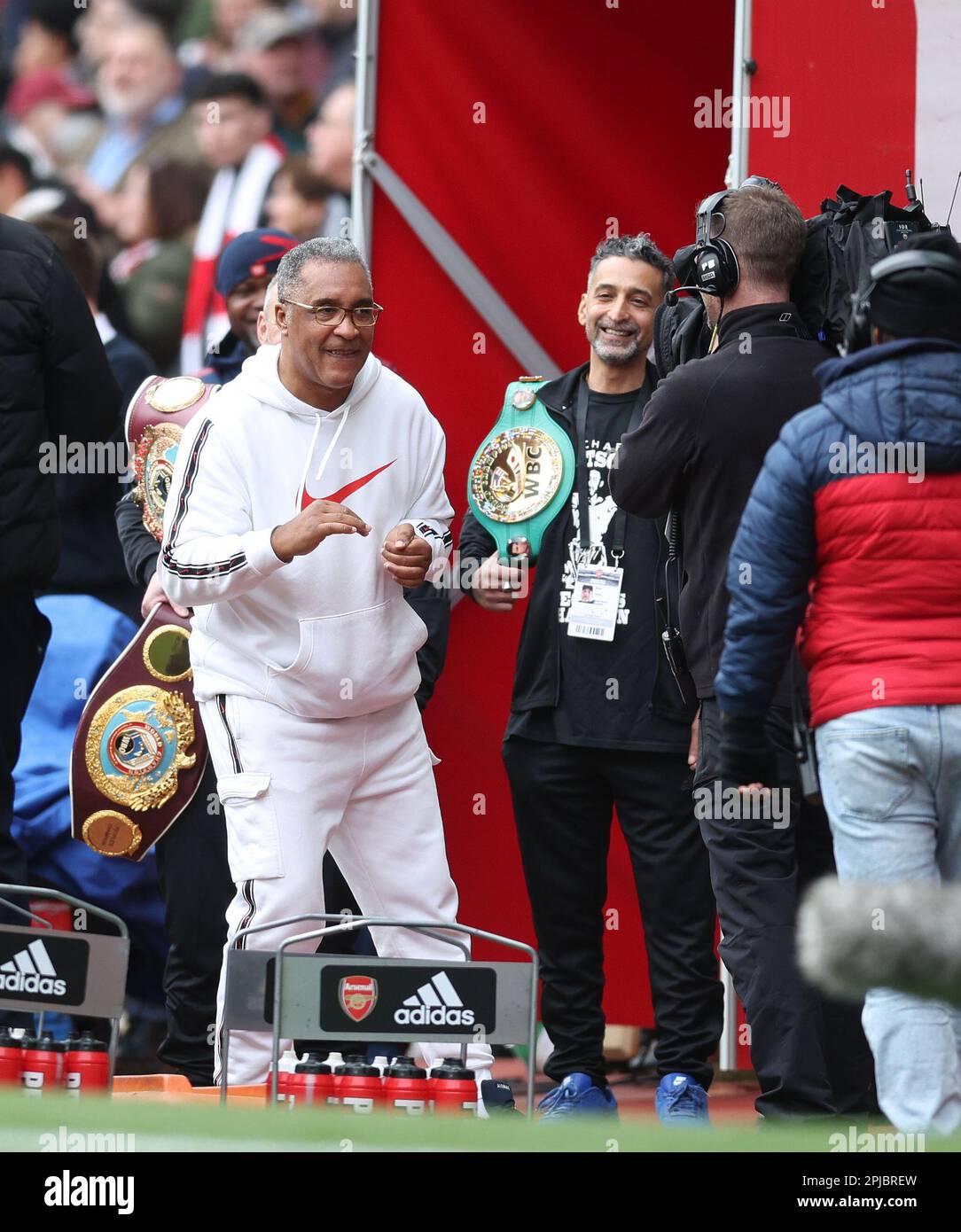 Former boxer michael watson hi-res stock photography and images - Alamy