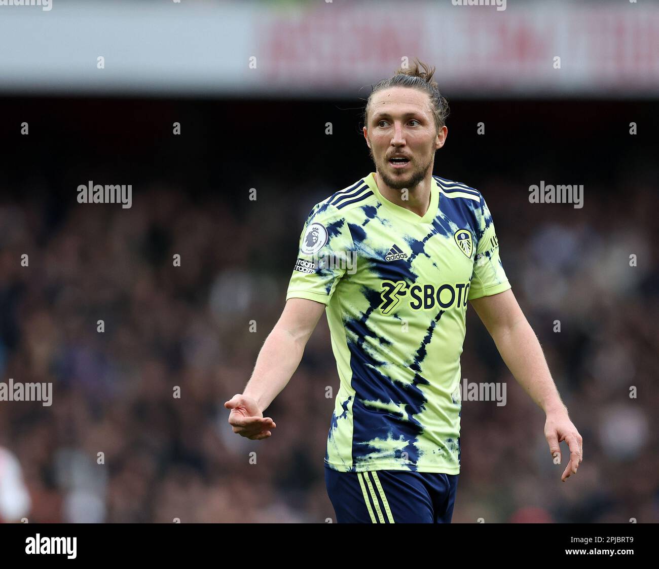 Luke ayling arsenal hi-res stock photography and images - Alamy