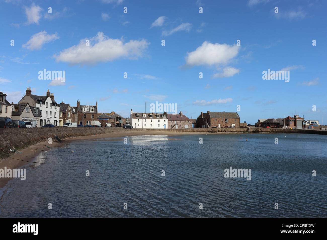Old town stonehaven hi-res stock photography and images - Alamy