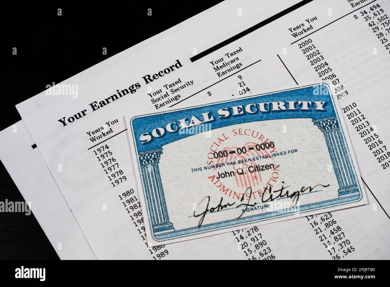 Fake Social Security Card With SSA Earnings Record On Black Background Stock Photo Alamy fake-social-security-card-with-ssa-earnings-record-on-black-background-stock-photo-alamy