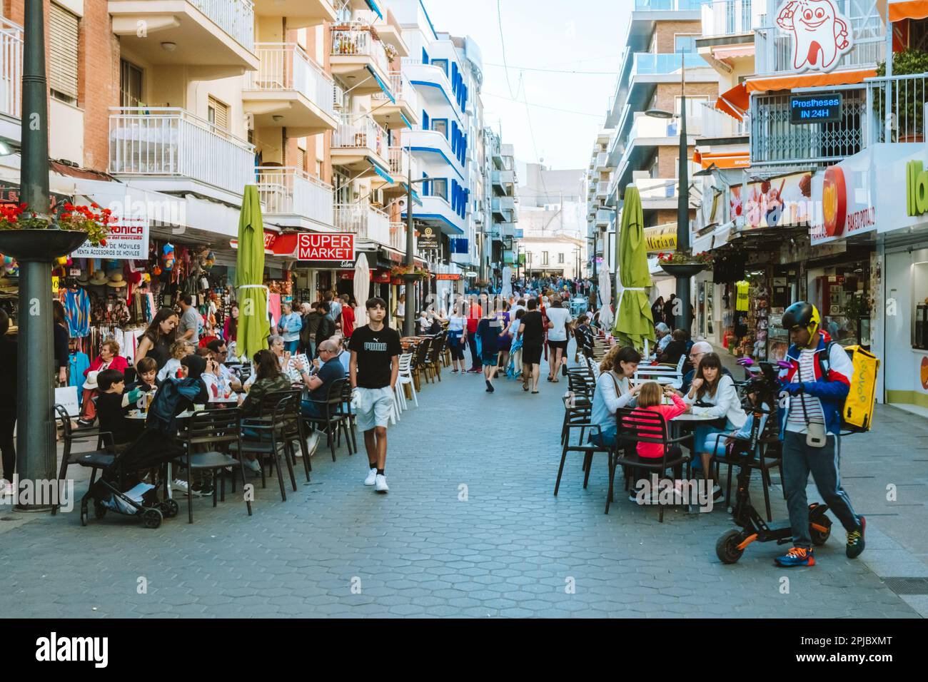 Benidorm, Spain - 01 April, 2023: People enjoy sunny day in Benidorm ...
