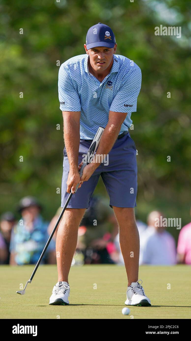 Orlando, Florida, USA. 31st Mar, 2023. Captain Bryson DeChambeau (R) of ...