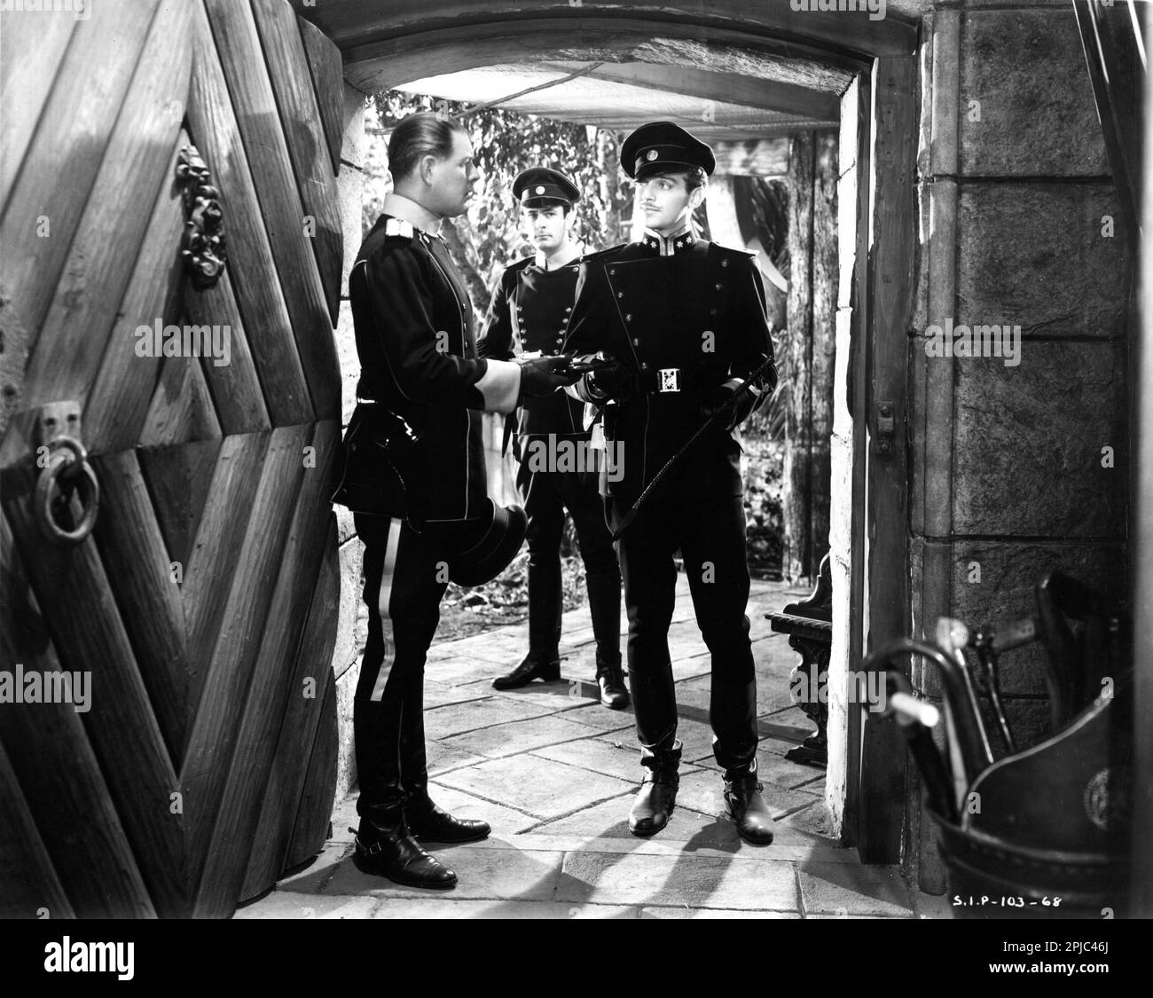 DOUGLAS FAIRBANKS Jr. in THE PRISONER OF ZENDA 1937 director JOHN ...