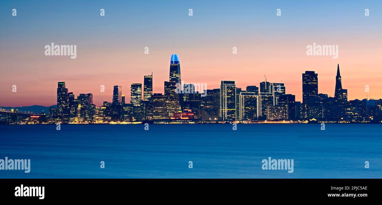 Famous san francisco city landscape hi-res stock photography and images ...