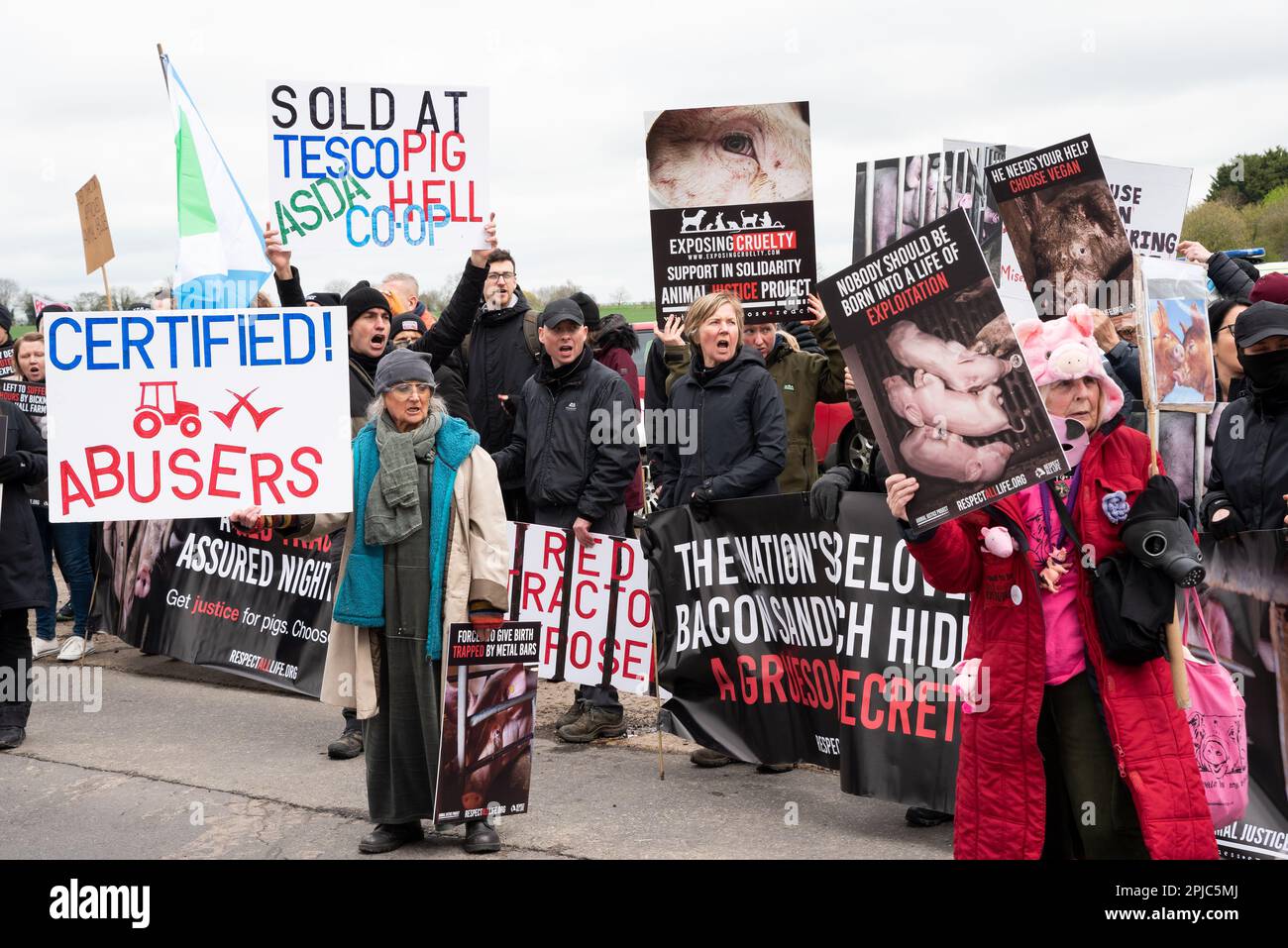 Bickmarsh, Alcester, Warwickshire, UK. 1st April 2023. Animal Justice ...