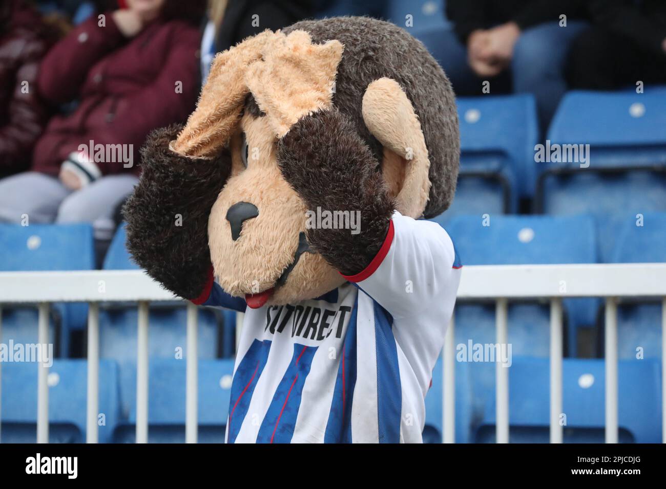 Hartlepool united mascot hi-res stock photography and images - Alamy