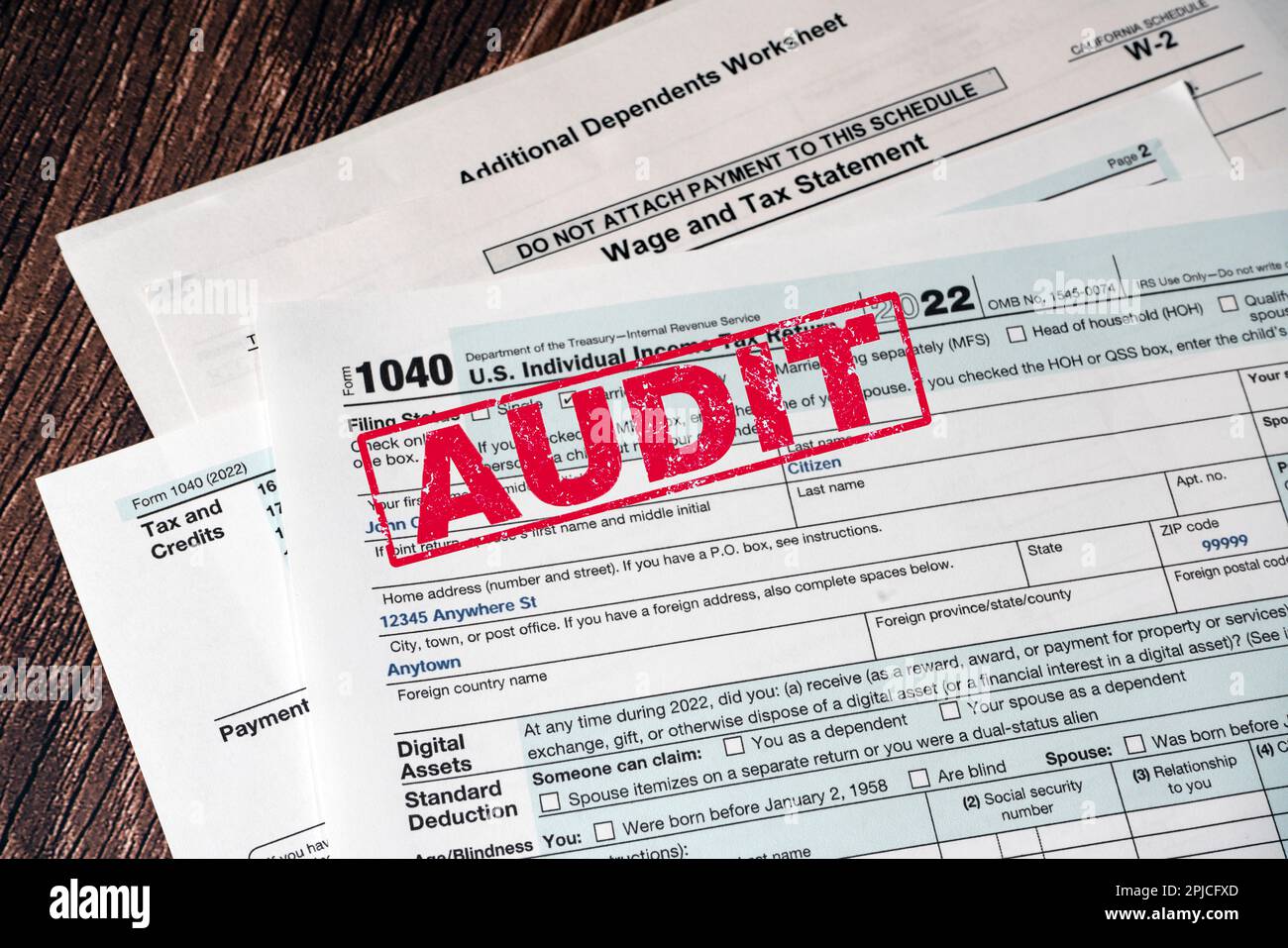 Audit stamp hi-res stock photography and images - Alamy